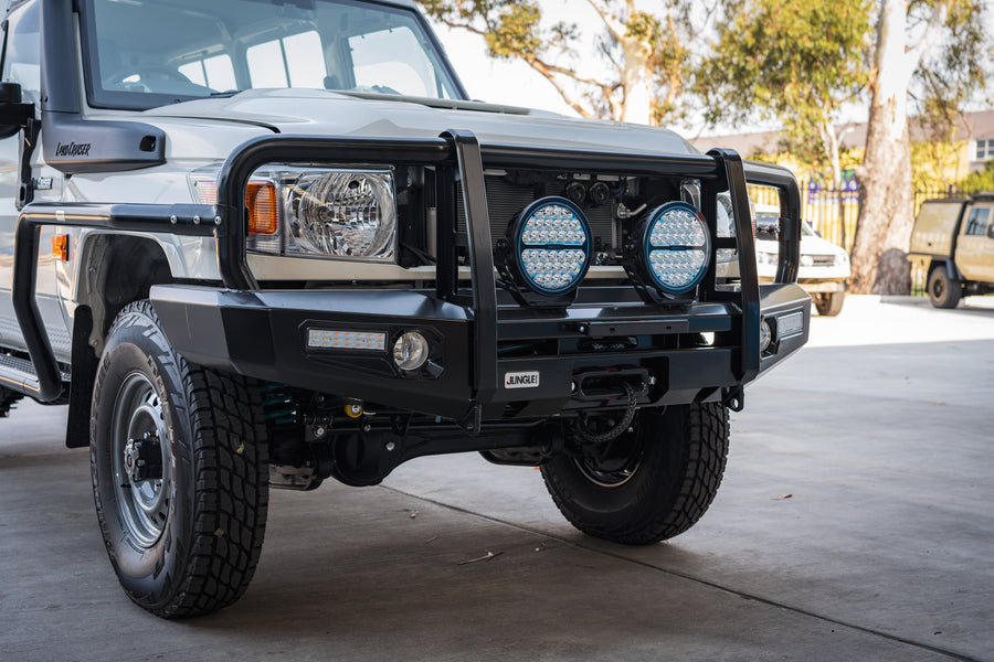 Jungle 4x4 BULL BAR TOYOTA LANDCRUISER TROOP CARRIER – Ramped up 4x4